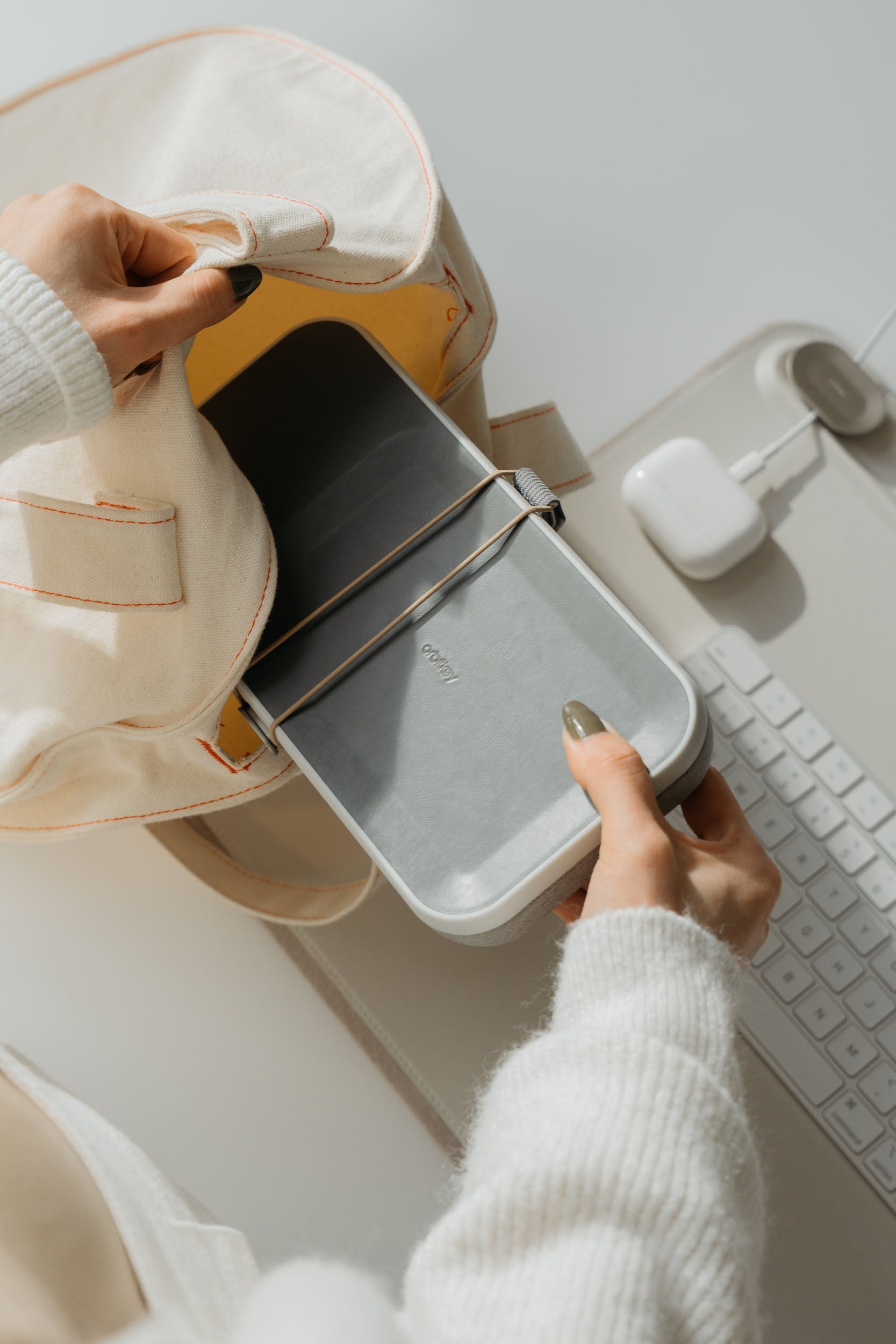 Gifts for Him | Key Organizers, Chains & Rings - Orbitkey – Orbitkey Asia